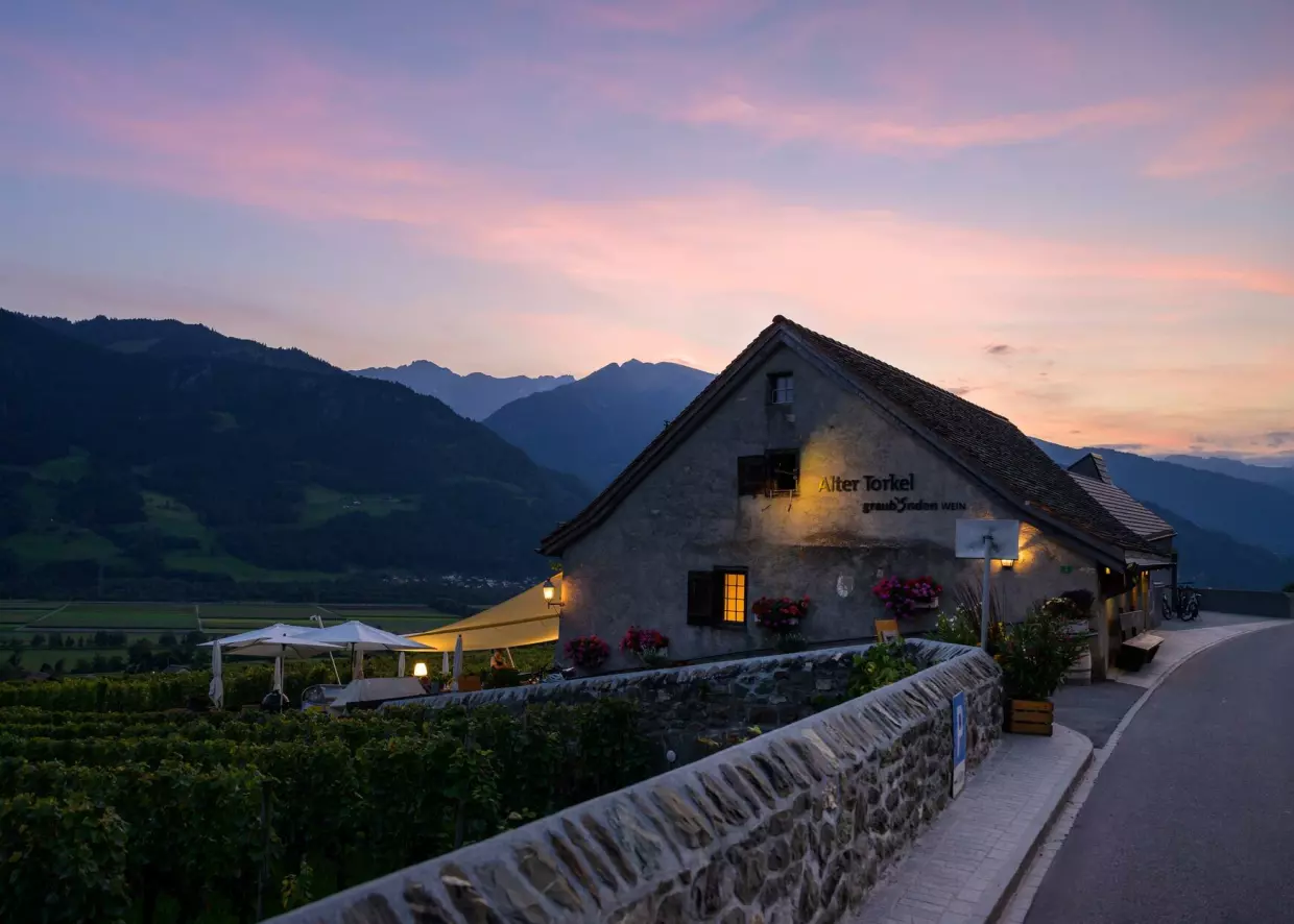 Alter Torkel Wine Tavern